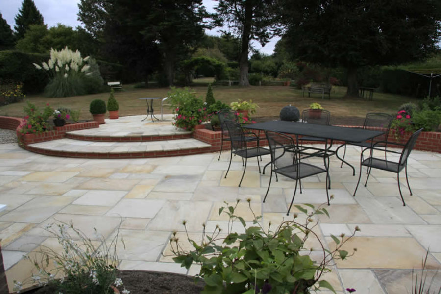 A Guide to Garden Steps - ALDA Landscapes