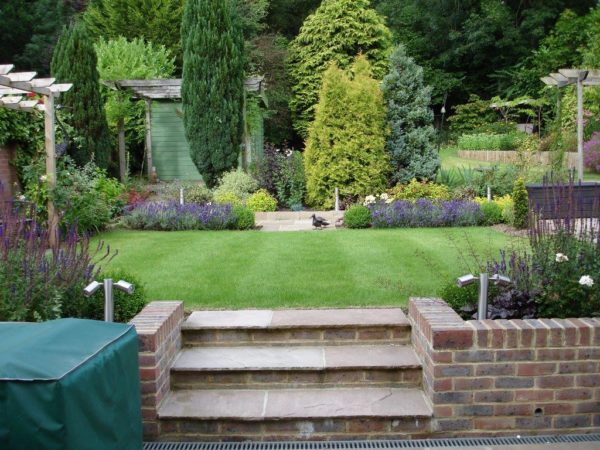 A Guide to Garden Steps - ALDA Landscapes