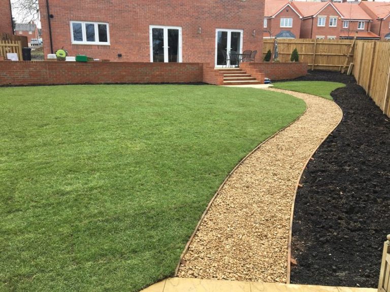 A Quick Look At Lawn Shape - ALDA Landscapes