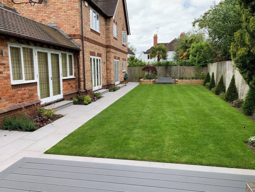 A Quick Look At Lawn Shape - ALDA Landscapes