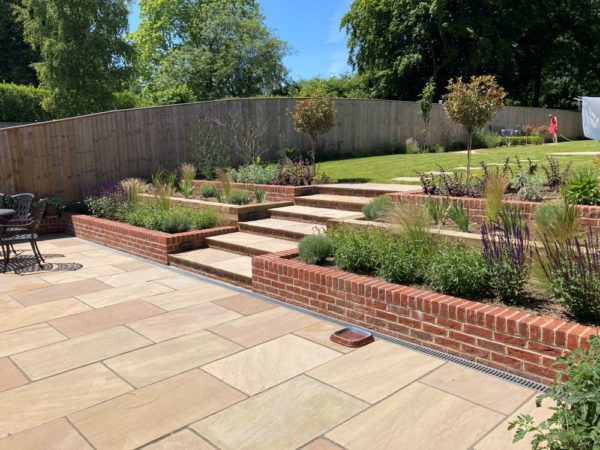 A Flowing Family Garden - ALDA Landscapes